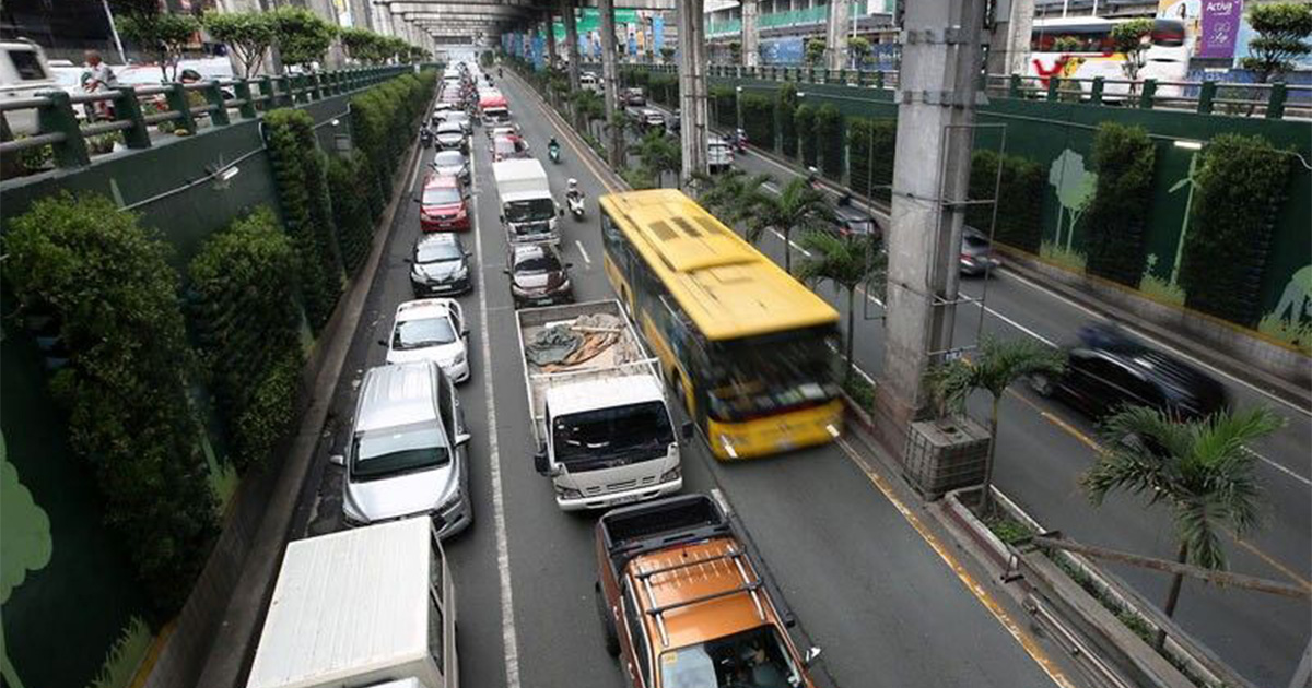 MMDA mulls removing EDSA bus lane if MRT increases capacity • PhilSTAR Life MMDA mulls removing EDSA bus lane if MRT increases capacity • PhilSTAR Life